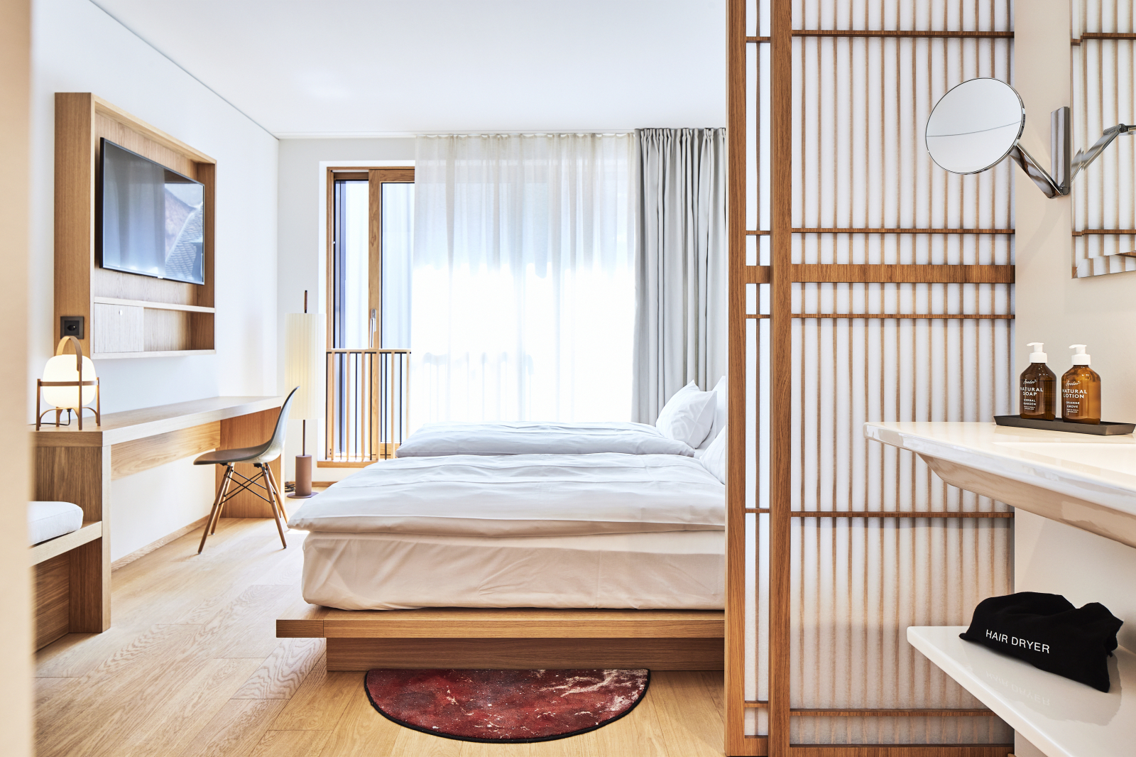 Medium double Room | ART House Basel